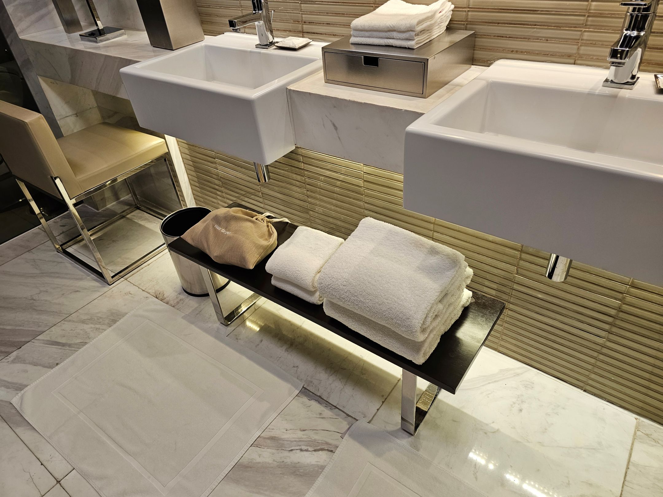 Marriott Manila September 2024 bathroom towels – Welcome to the ...